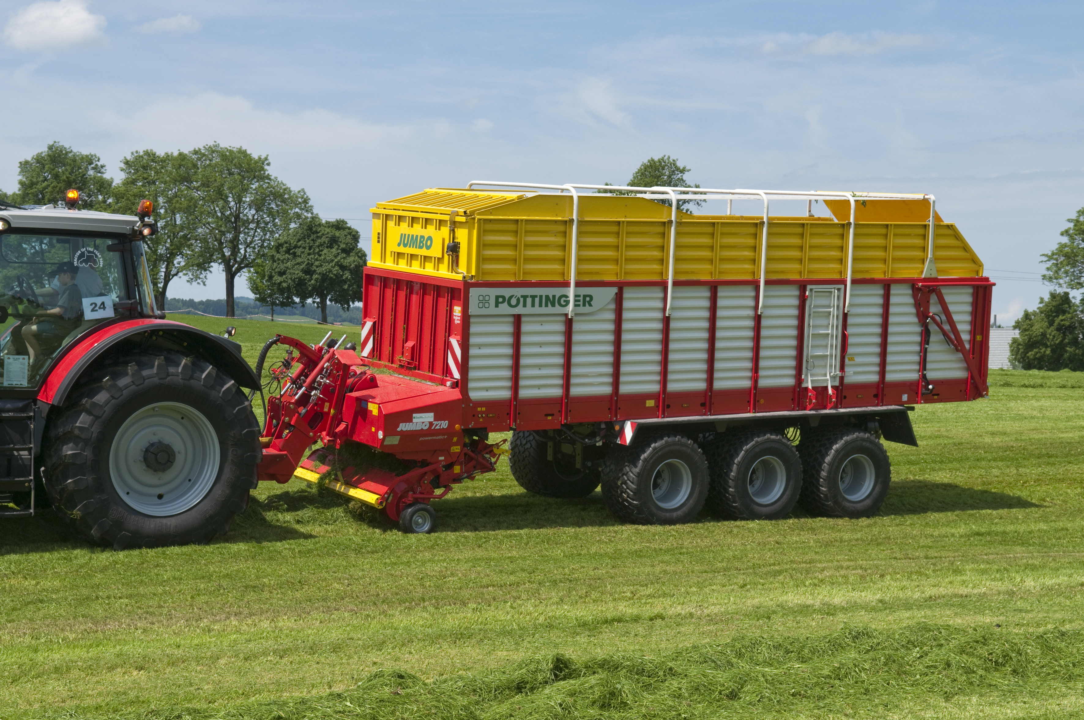 JUMBO 7210 Tridem Photos (en haute qualité) - PÖTTINGER Techniques ...