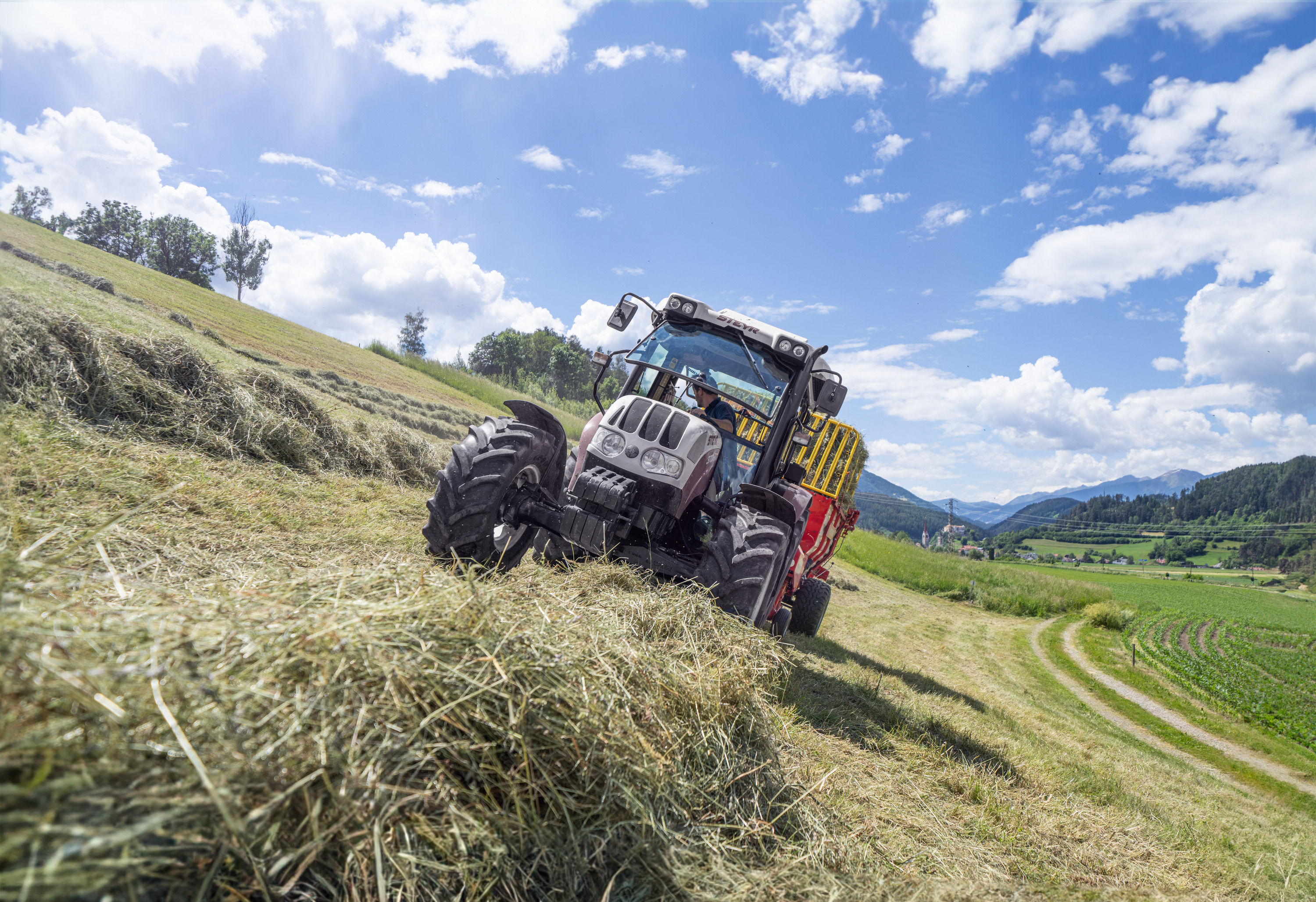 BOSS JUNIOR 17 T Bilddownload hochauflösend | PÖTTINGER Österreich