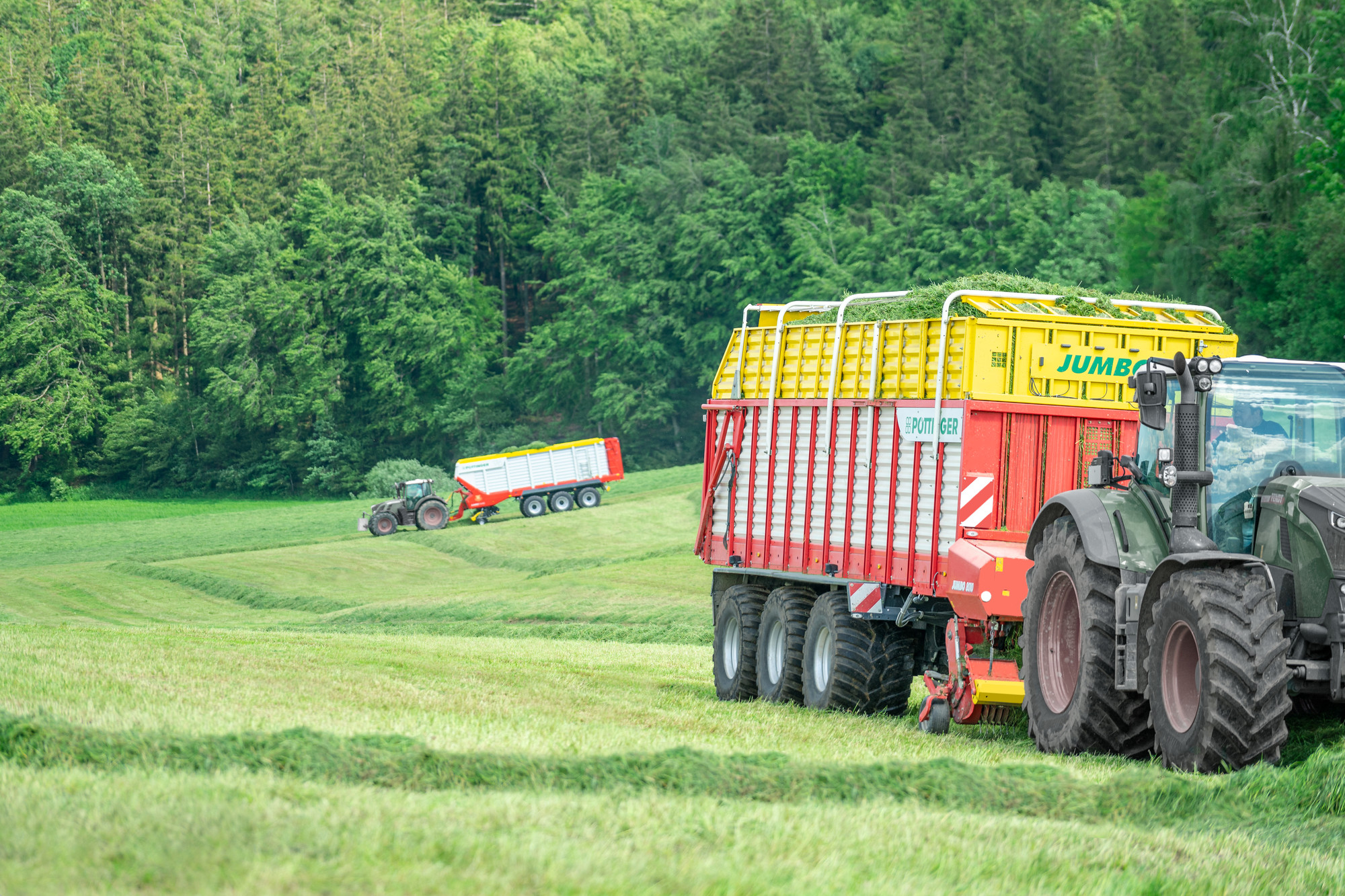 JUMBO 5000 Mehrzweck-Rotor-Ladewagen | PÖTTINGER Deutschland